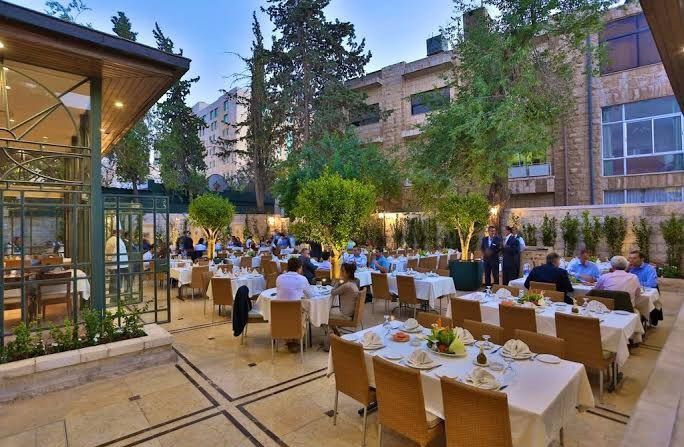 افضل مطاعم فطور في عمان 8 مطاعم ننصحك بها - دليل المطاعم